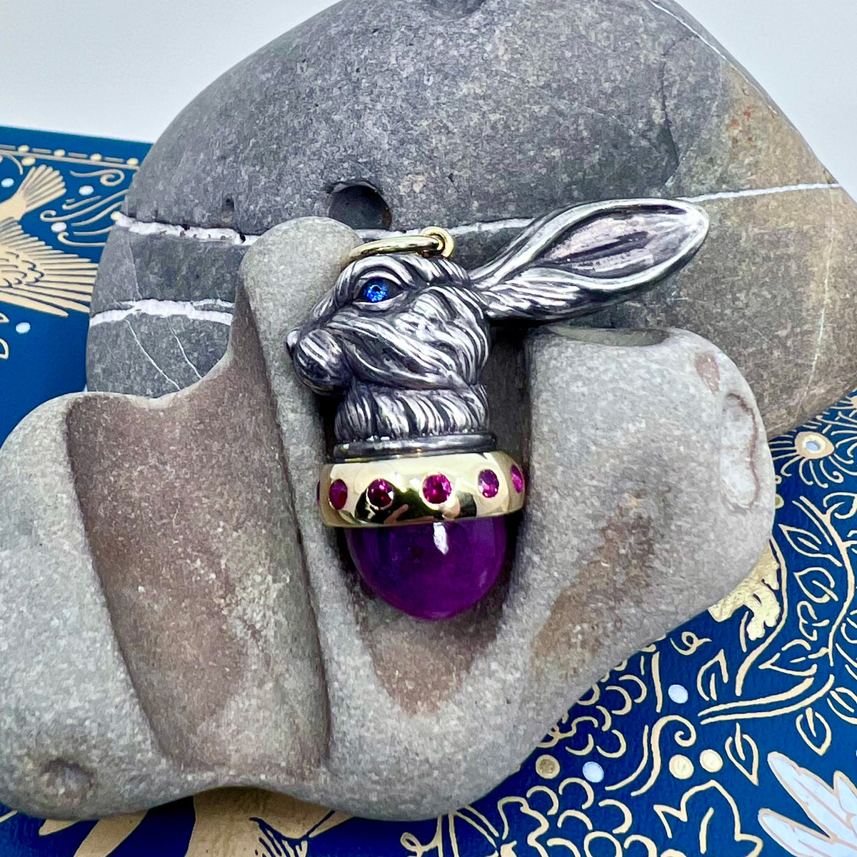 Rabbit Queen | Aesop Gems